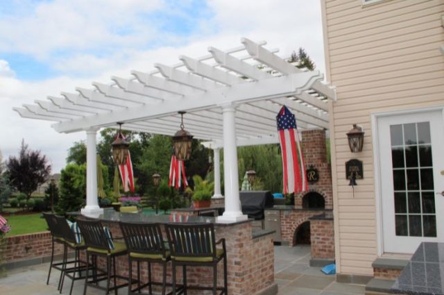 Outdoor Kitchen Pergolas: 5 Ideas & Advantages of Grill Pergolas